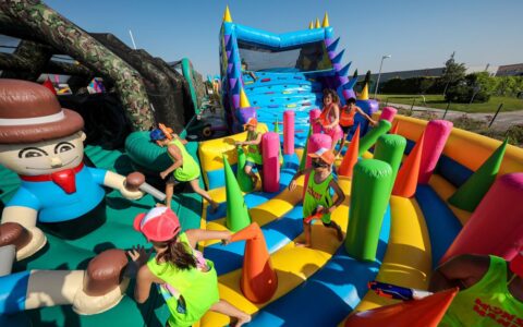 Bluewater to Host ‘The Monster’ – One of the World’s Largest Inflatable ...